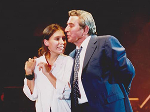 Emily Bécaud : « A chaque fois que je chante, [mon père] est dans ma ...